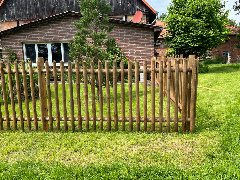 Senkrechtzaun 250 cm - Gartenzaun Element - KDI Braun | Gartenholz.org